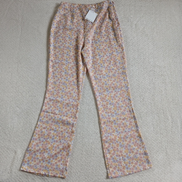 Zara | Pants & Jumpsuits | Zara Flower Power Pants Wide Boot Floral ...